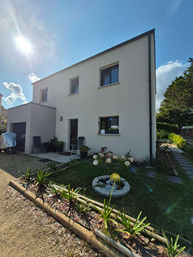 Maison à vendre - Plouézec - 6 pièces - 5 chambres