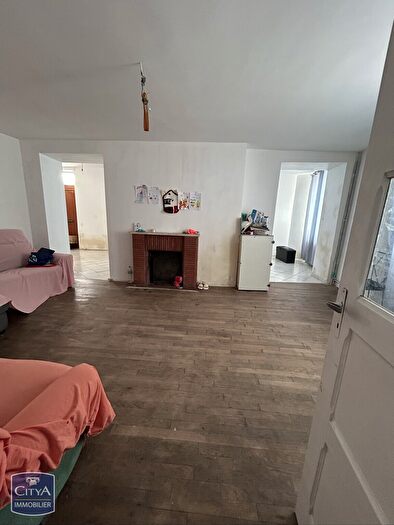 Maison 8 pièces à Le Dorat, à vendre