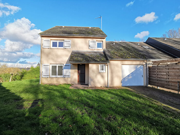 Maison à louer - Chinon - 5 pièces - 4 chambres