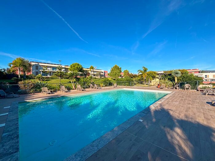 Appartement à vendre - Nice, Saint-Antoine - 2 pièces - 1 chambre