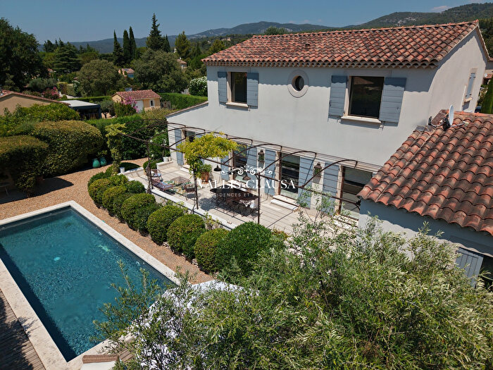 Maison 6 pièces à vendre à Lagnes