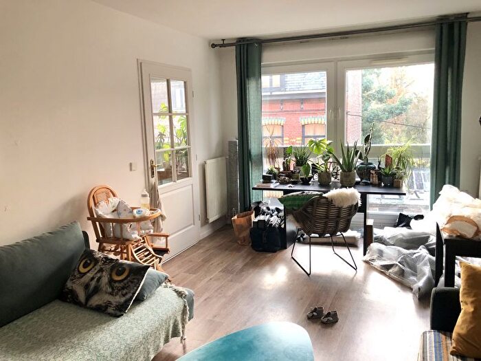 Appartement à louer - Lille, Saint-Maurice, Pellevoisin - 3 pièces - 2 chambres