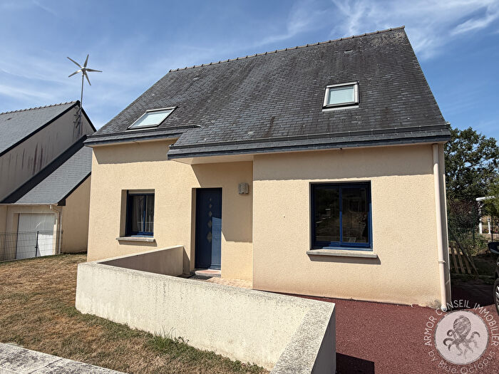 Saint-Lormel : Maison 5 pièces à vendre