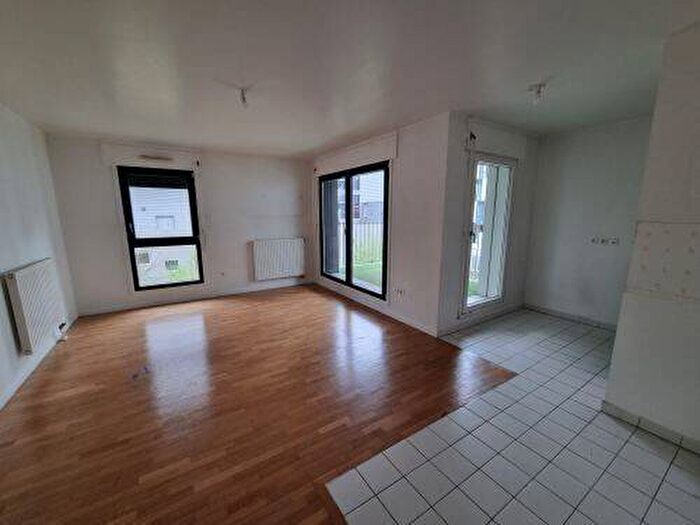 Appartement à louer - Pont de Flandre, Paris ème arrondissement - 3 pièces - 2 chambres