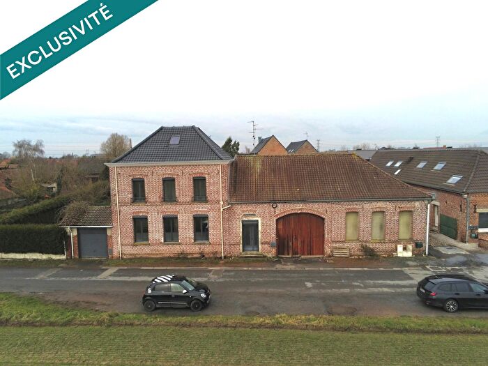 Maison à vendre - Coutiches - 18 pièces - 8 chambres