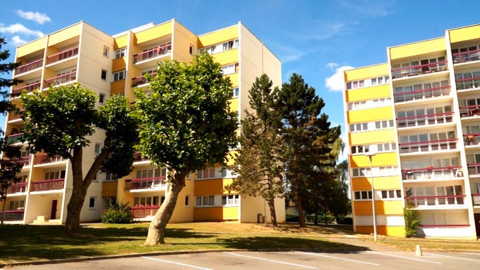Appartement 3 pièces à L'Horloge-Les Vaux, L'Aigle, à louer