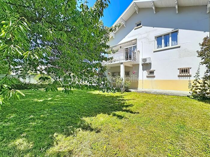 Maison 6 pièces à vendre - Échirolles, Village, La Commanderie