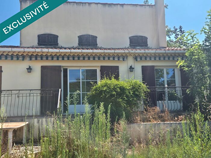 Eyguières : Appartement 3 pièces à vendre