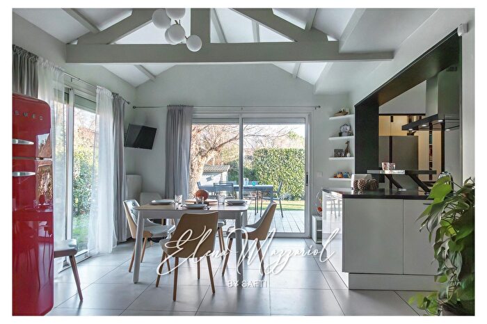 Maison à vendre - Mareil-Marly - 6 pièces - 3 chambres