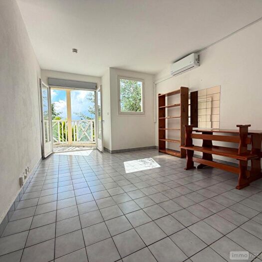 Appartement 1 pièce à vendre à Saint-Denis, Bellepierre
