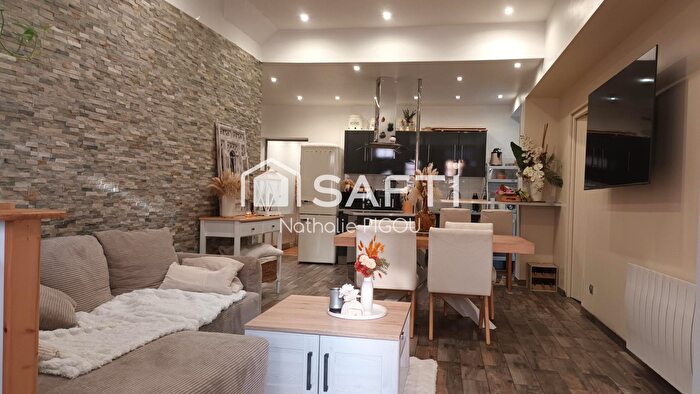 Appartement à vendre - Eu - 4 pièces - 2 chambres