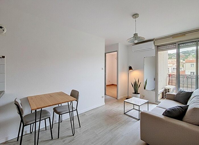 Appartement à vendre - Sète, Centre-ville - 2 pièces - 1 chambre
