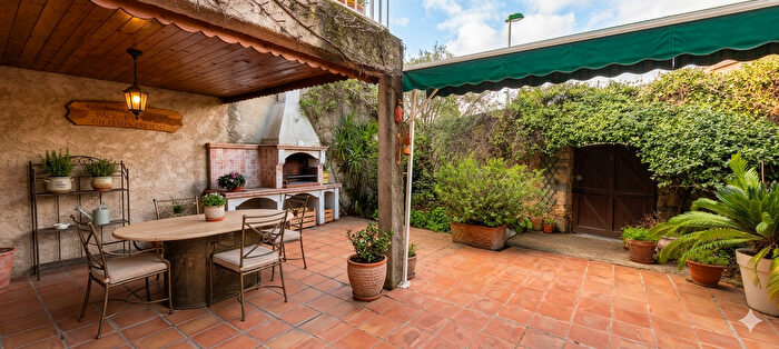 Lézignan-Corbières : Maison 8 pièces à vendre
