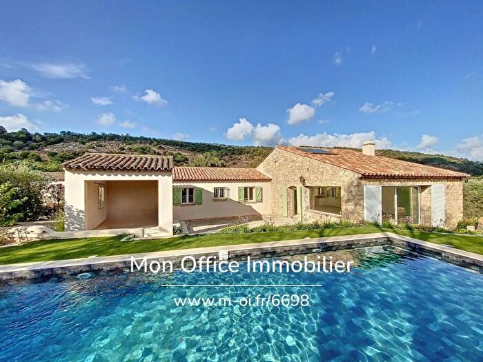 Maison 5 pièces à vendre à Le Plan-de-la-Tour
