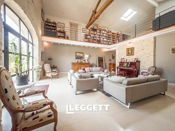 Maison à vendre - Angoulême, Saint-Ausone, Saint-Martin - 10 pièces - 4 chambres