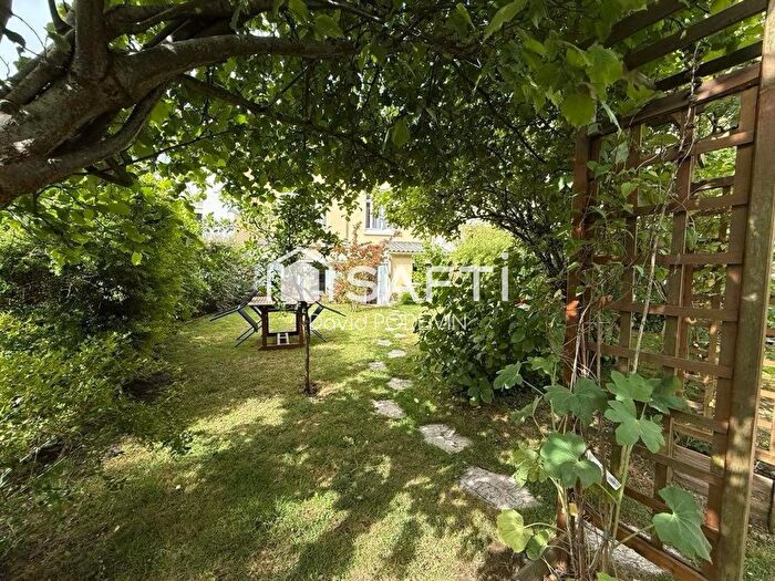 Maison à vendre - Boulogne-sur-Mer, Saint-Pierre - 6 pièces - 4 chambres