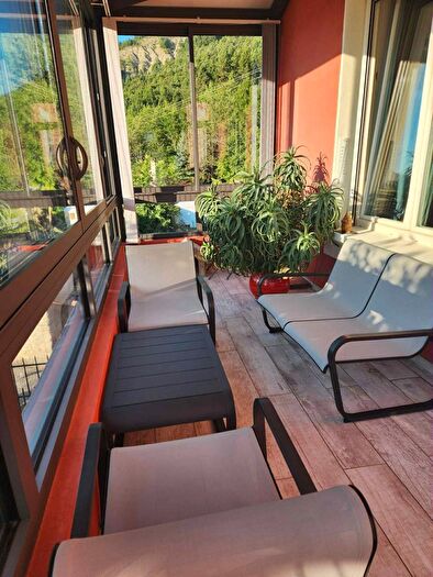 Maison à vendre - Esparron - 7 pièces