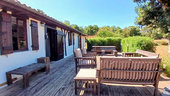 Maison à vendre - Luglon - 6 pièces - 4 chambres