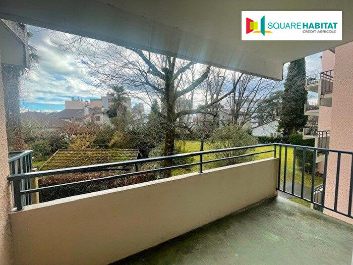 Appartement à louer - Pau - 2 pièces - 1 chambre