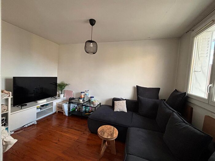Appartement 4 pièces à louer à Valence, Grand Charran
