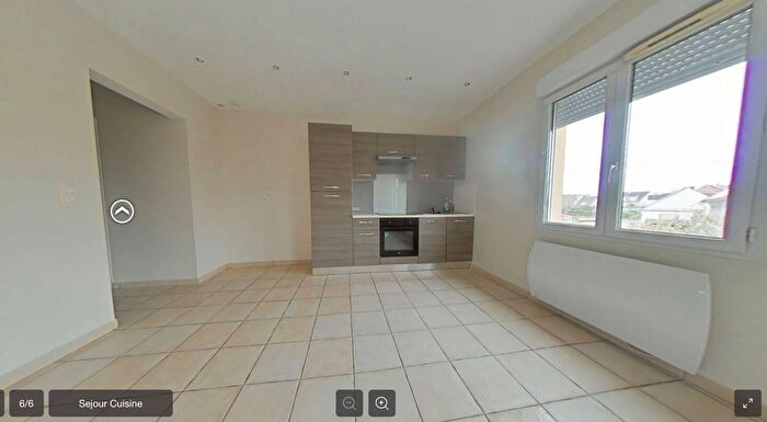 Appartement 2 pièces à Mairie Rouxel-Sud Est, Pontault-Combault, à louer