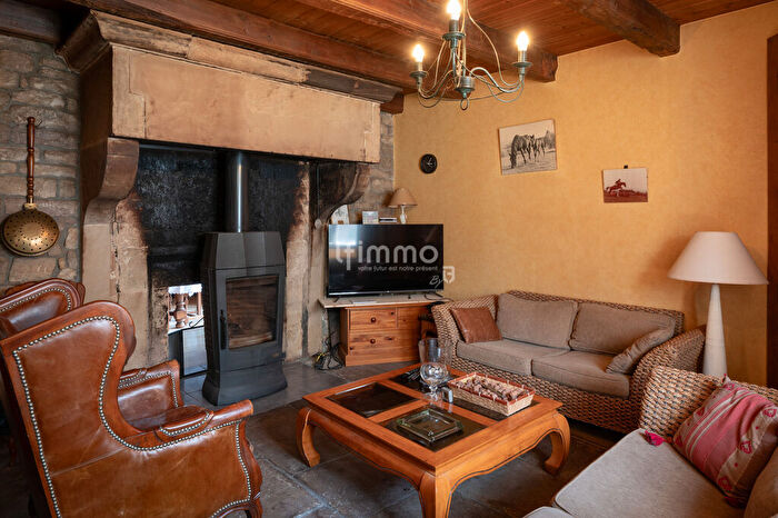 Maison 8 pièces à vendre - Charmois-l'Orgueilleux