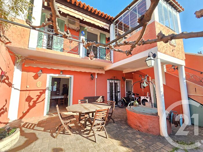 Maison à vendre - Toulon, Barbès - 4 pièces - 2 chambres