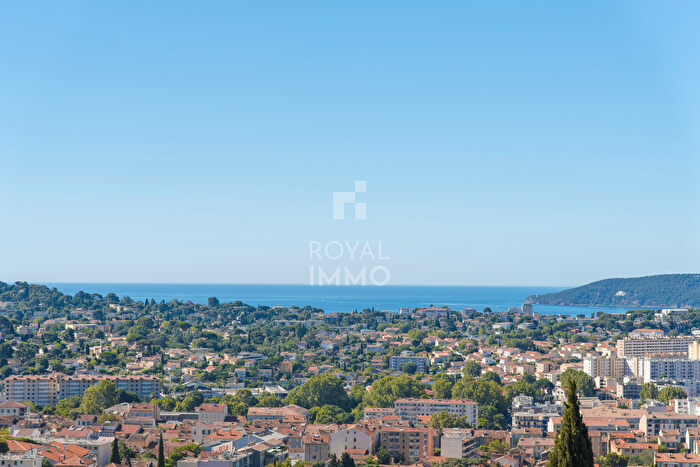Toulon, Corniche du Faron : Appartement 4 pièces à vendre