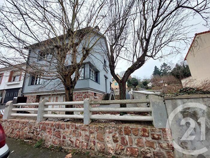 Maison à vendre - Montluçon, Buffon, Les Isles, Guineberts - 5 pièces - 4 chambres