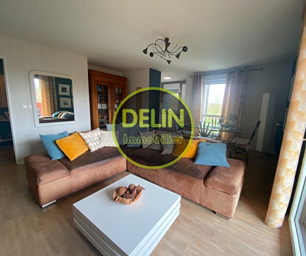 Appartement à vendre - Bourgbarré - 4 pièces - 3 chambres