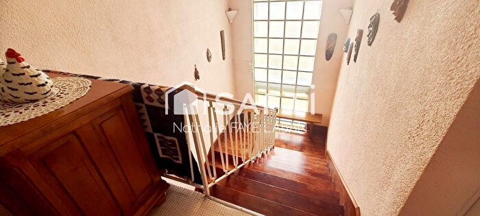 Maison à vendre - Châtellerault, Centre-ville - 5 pièces - 4 chambres