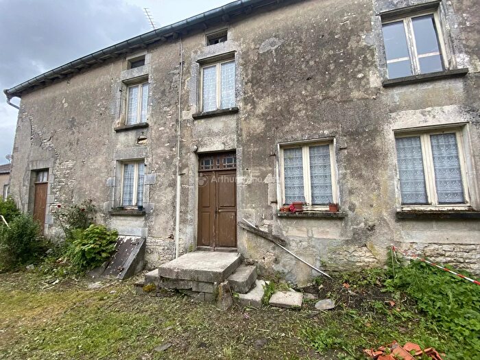 Maison 6 pièces à vendre - Leurville