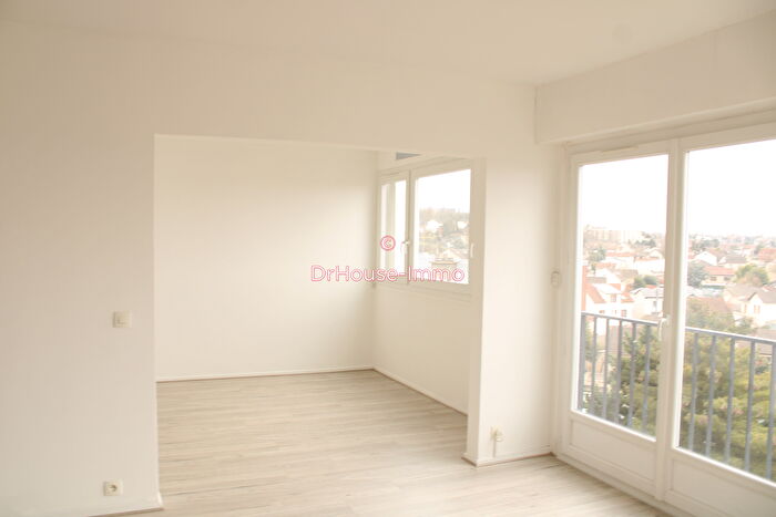 Appartement à vendre - Livry-Gargan, Gargan - 4 pièces - 2 chambres