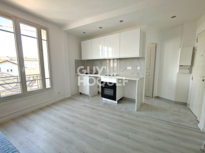 Appartement 1 pièce à vendre à Courbevoie, Marceau République