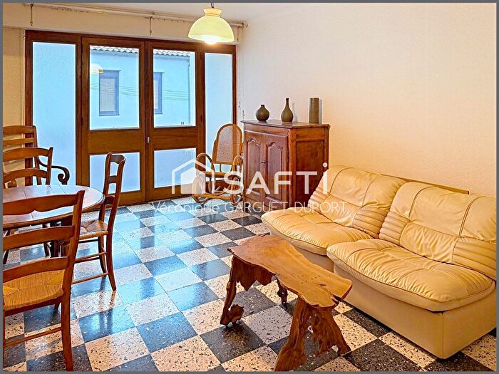 Appartement à vendre - Narbonne, Bourg - 3 pièces - 2 chambres