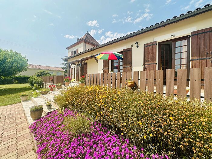 Maison à vendre - Bergerac - 6 pièces - 4 chambres