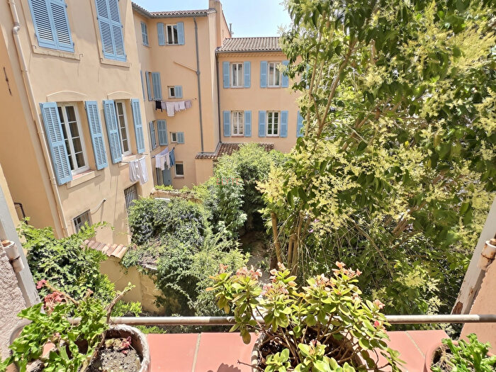 Appartement 3 pièces à vendre à Aix-en-Provence, Centre-ville