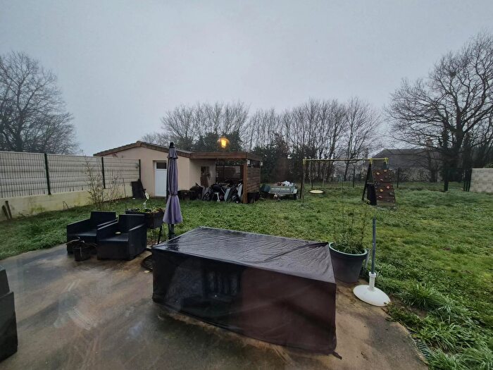 Maison à vendre - Voivres-lès-le-Mans - 5 pièces - 2 chambres