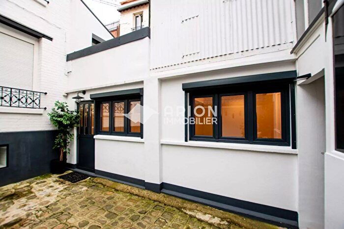 Appartement à louer - Coutures-Édouard Vaillant, Bagnolet - 2 pièces - 1 chambre