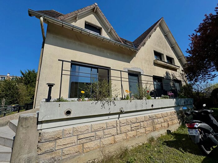 Maison à vendre - Châtenay-Malabry, Petit Chatenay, Voltaire, Croix Blanche - 4 pièces - 3 chambres