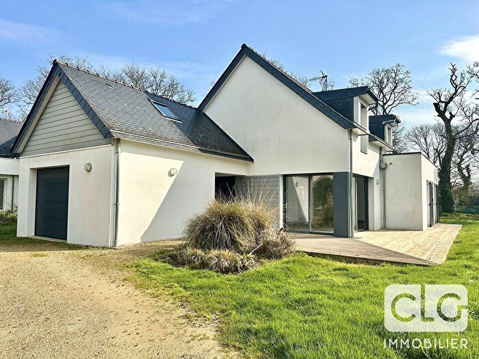 Maison à louer - Bénodet - 5 pièces - 4 chambres