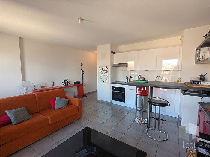 Appartement à vendre - Montélimar, Centre-ville - 1 pièce