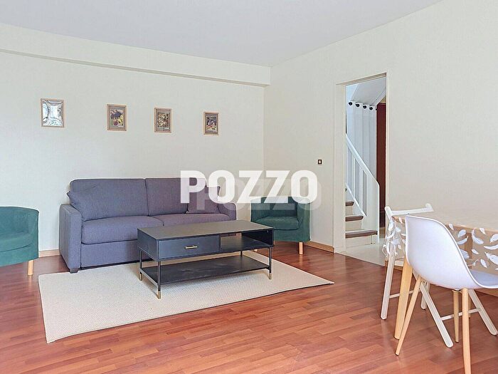 Secteur Sauvegarde, Honfleur - Appartement 3 pièces à louer