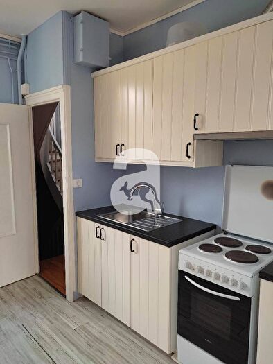 Appartement à louer - Villeneuve-Saint-Germain - 4 pièces - 3 chambres