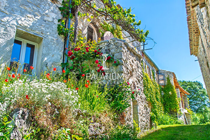 Maison 10 pièces à vendre - Châteauneuf-Miravail