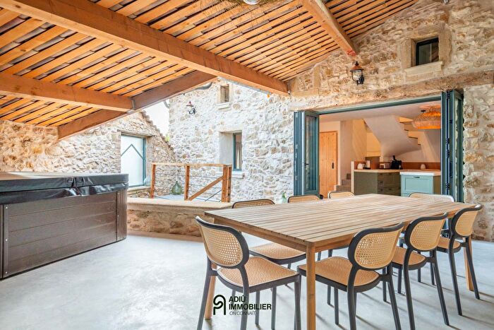 Maison à vendre - Uzès - 5 pièces - 4 chambres