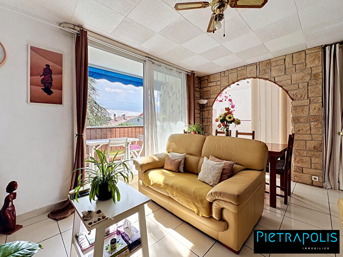 Appartement 4 pièces à vendre - Pierre-Bénite