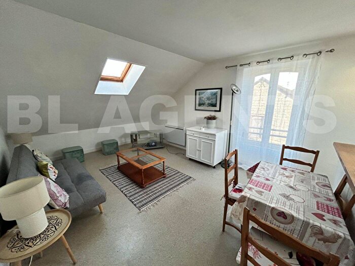 Appartement à louer - Courtenay - 3 pièces - 2 chambres