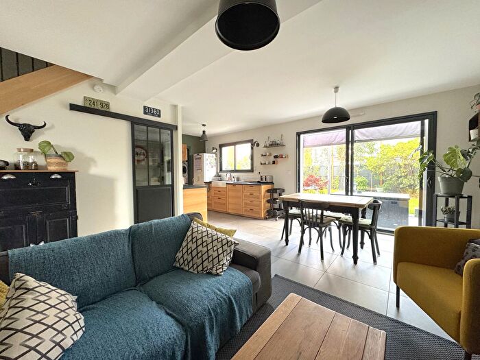 Maison à vendre - Bruges, Ausone, La Hutte, Le Grand Darnal - 4 pièces - 3 chambres