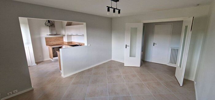 Appartement à louer - Gif-sur-Yvette - 3 pièces - 2 chambres